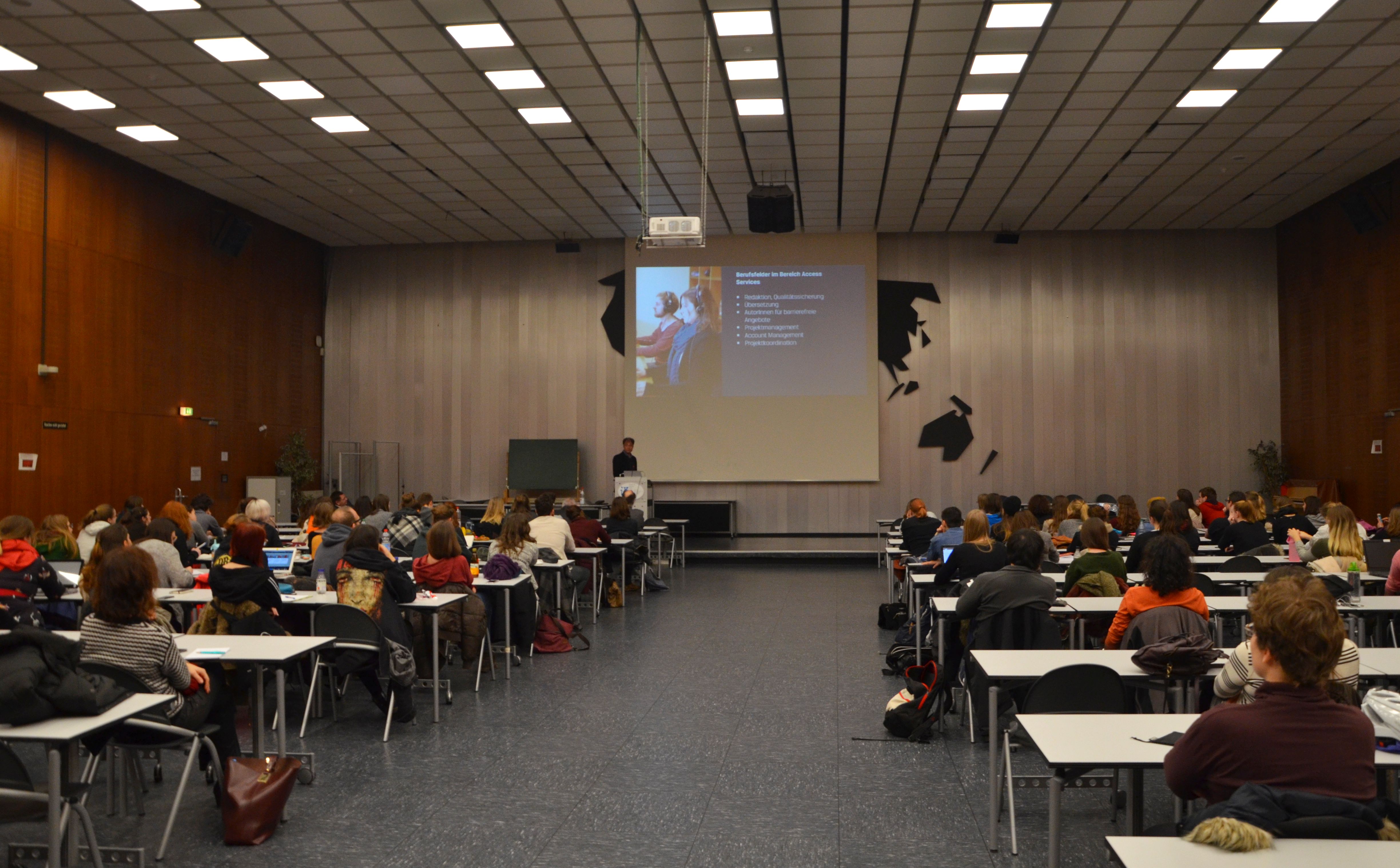 „Spezialisiert. Vielfältig. Vernetzt. Arbeiten in der digitalen ...